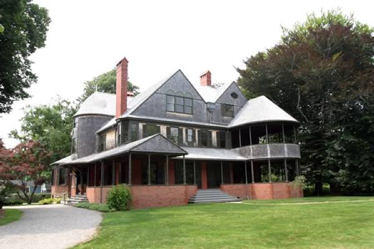 Isaac Bell House by Kirby, Perkins Construction in Newport, RI | ProView
