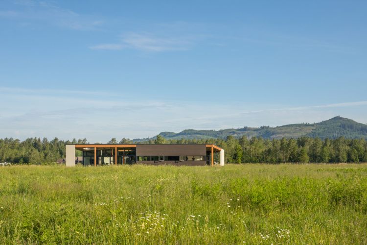 Field House by SBI Construction in Mountlake Terrace, WA | ProView
