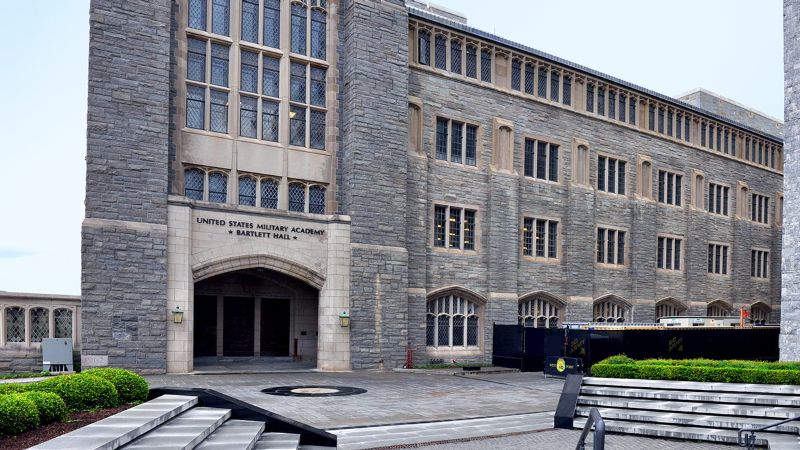 West Point Military Academy - Bartlett Hall Science Center by Archer ...