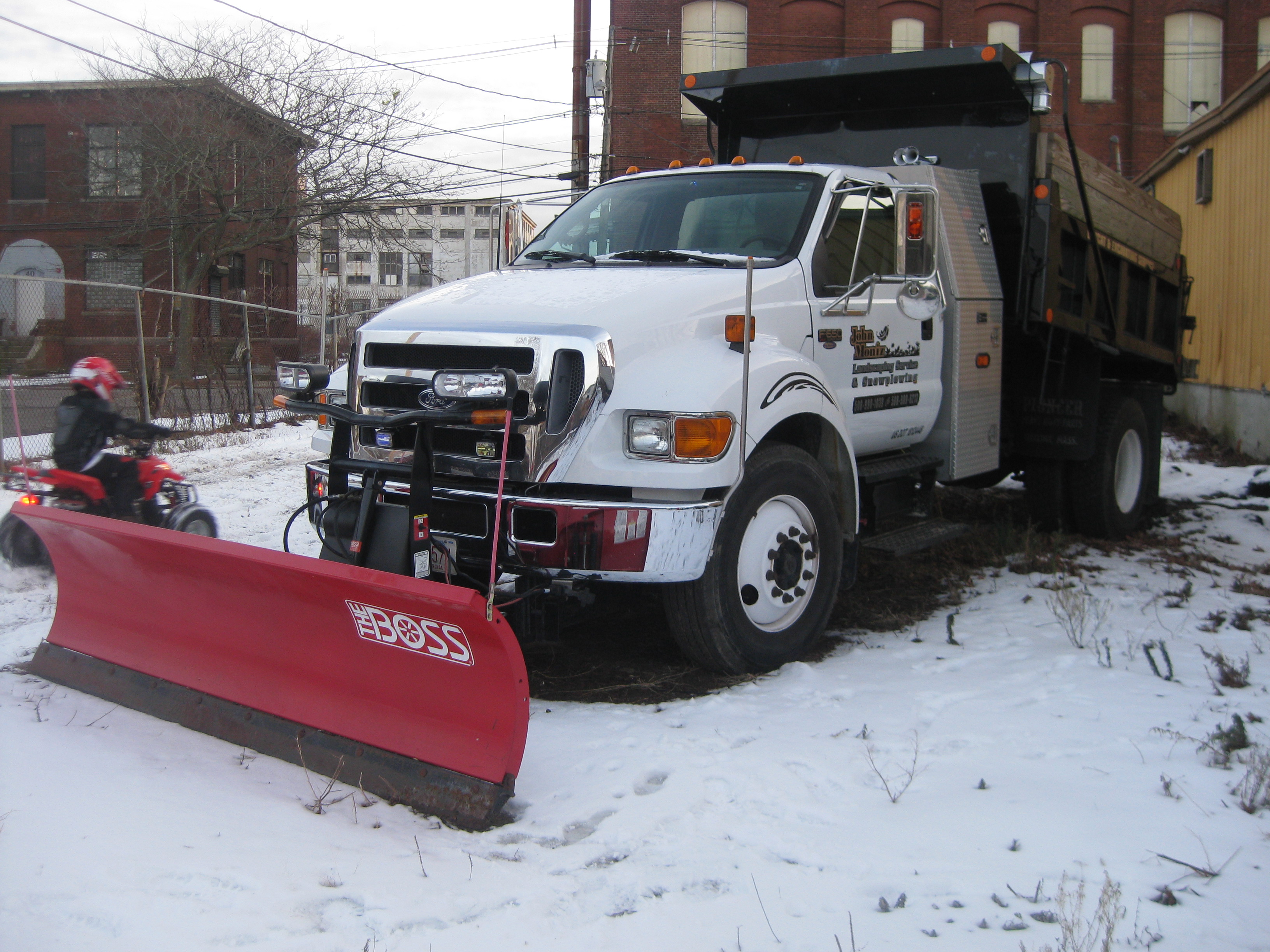 John Moniz Landscaping - New Bedford, Massachusetts | ProView