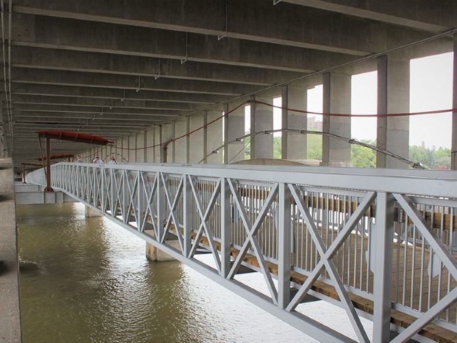 Jefferson Street Pedestrian Bridge by Sjostrom & Sons, Inc. in Rockford ...