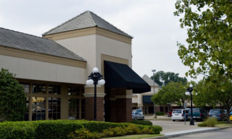 Pavilion at Mequon and Kohl’s Sav-A- Center by Constr. Entrps. in , OK ...