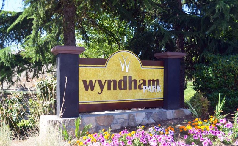 Wyndham-park-monument-sign by Malaya Signs in , OR | ProView