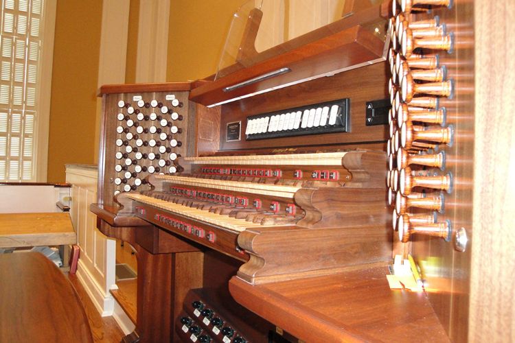 New Organ Installation by Vineville United Methodist Church in Macon ...