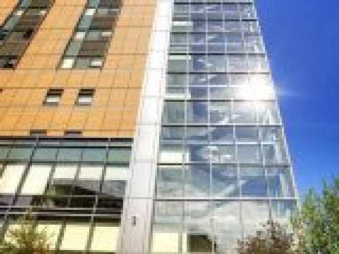 Yale Smilow Cancer Center by Massey's Glass in New Haven, CT | ProView