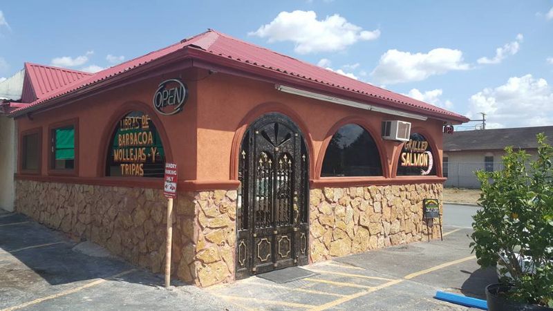 Libras of Barbacoa Mollejas Y Tripas by Wallstreet Construction in ...