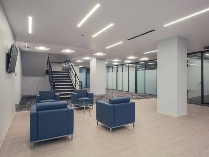 Integrated Office Suites, 20 N. Clark by DW Hammer LLC in Chicago, IL ...