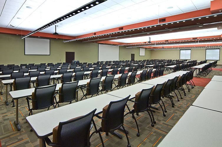 First Interstate Bank Operations Center by Jones Constr., Inc. in ...