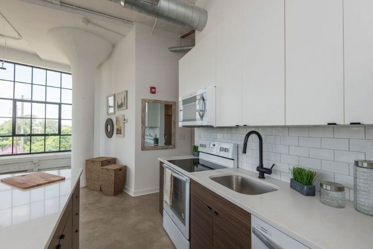 Axis Construction Management LLC - Locations and Key Contacts | ProView