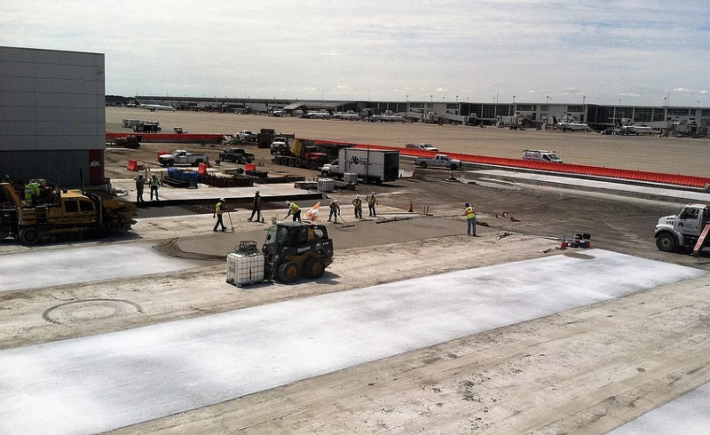 Airfield Pavement Rehabilitation and Modification, Detroit Metropolitan ...