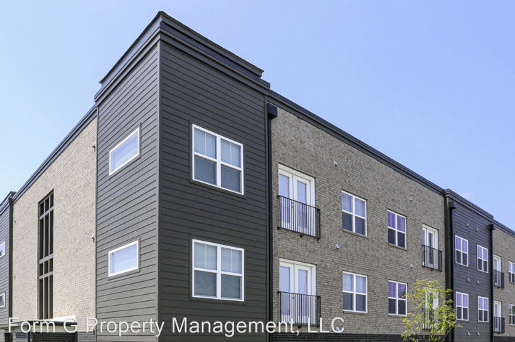 Gateway Crossing Apartments & Townhomes by Masonry Additions in ...