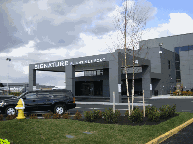 Washington Dulles International Airport - Signature Flight Terminal ...