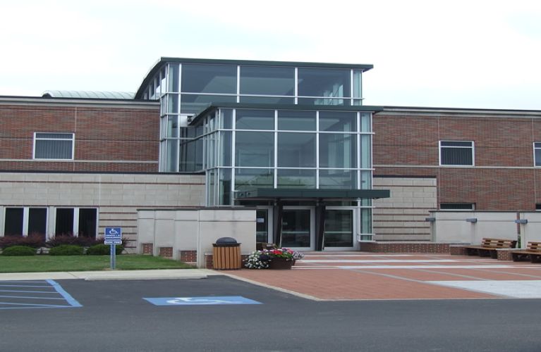 Kent State Science & Technology Building – Tuskarawas Campus by Imhoff ...