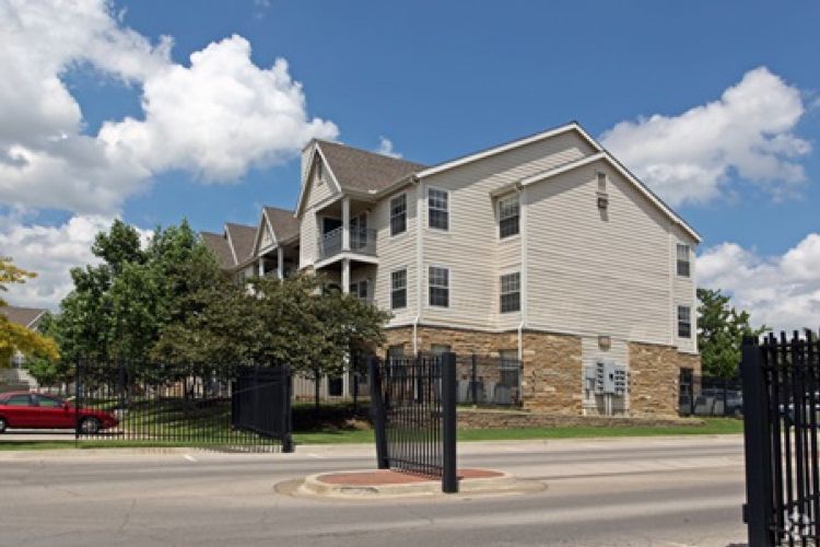 Rubin White Health Clinic by Jim Butler Construction Co., Inc. in ...
