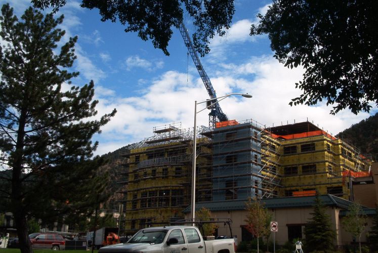 Valley View Hospital: Administration and Cancer Center Addition by Rusk ...